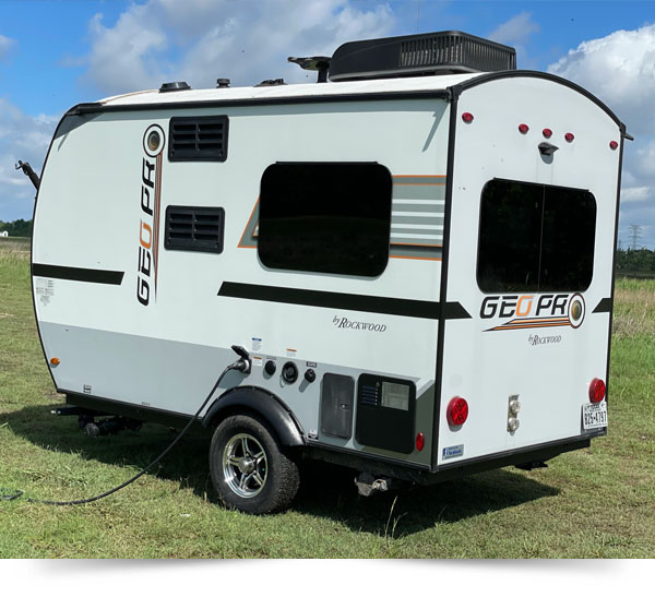 RV Lite Camping – Rent light Travel Trailer & Motorhomes